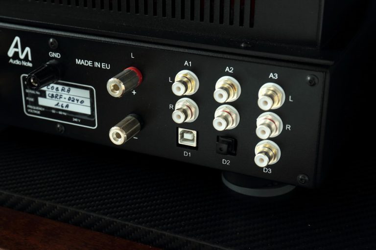 Audio Note Cobra Integrated Tube Amplifier - Positive Feedback