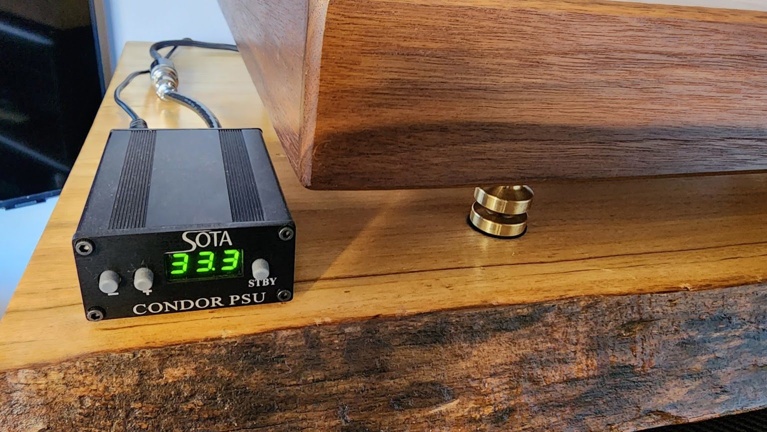 SOTA Quasar Turntable - Positive Feedback