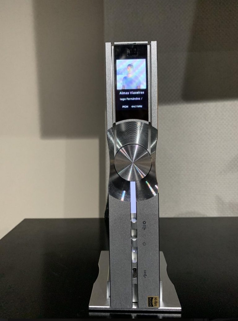 iFi Neo Stream network audio streamer - Positive Feedback