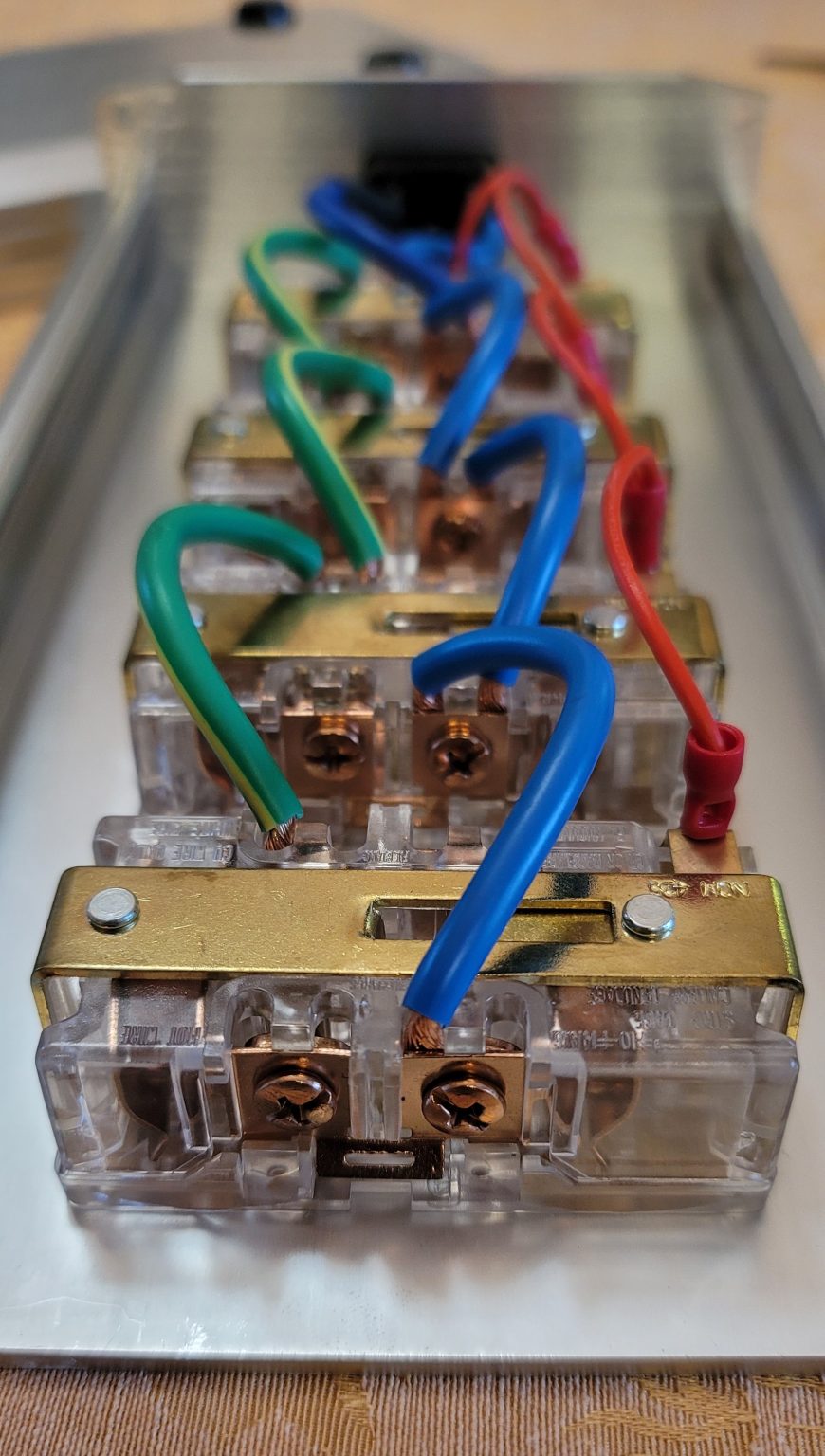 RSX Technologies Power8™ AC Power Box - Positive Feedback