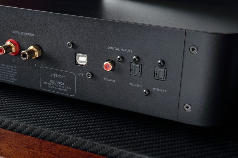 Fezz Audio Equinox EVO DAC Fezz Audio Equinox EVO DAC - Positive Feedback