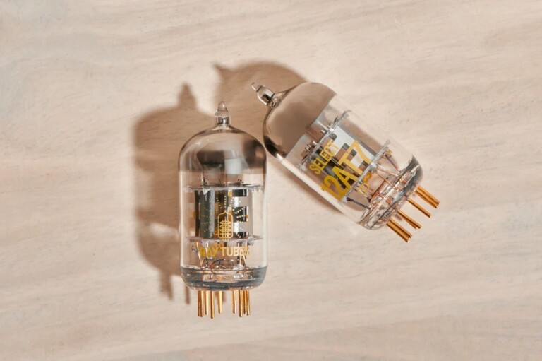 Apos Audio RAY Select 12AU7 Dual Triode Tubes - Positive Feedback